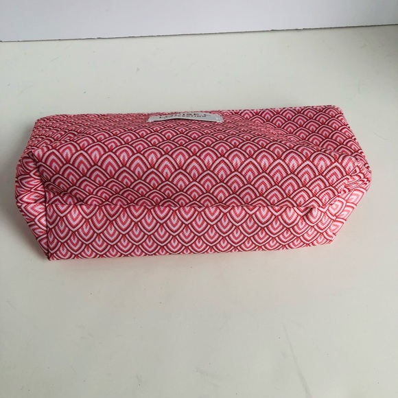 Louise C Collection | Bags | Louise C Collection Makeup Bag | Poshmark